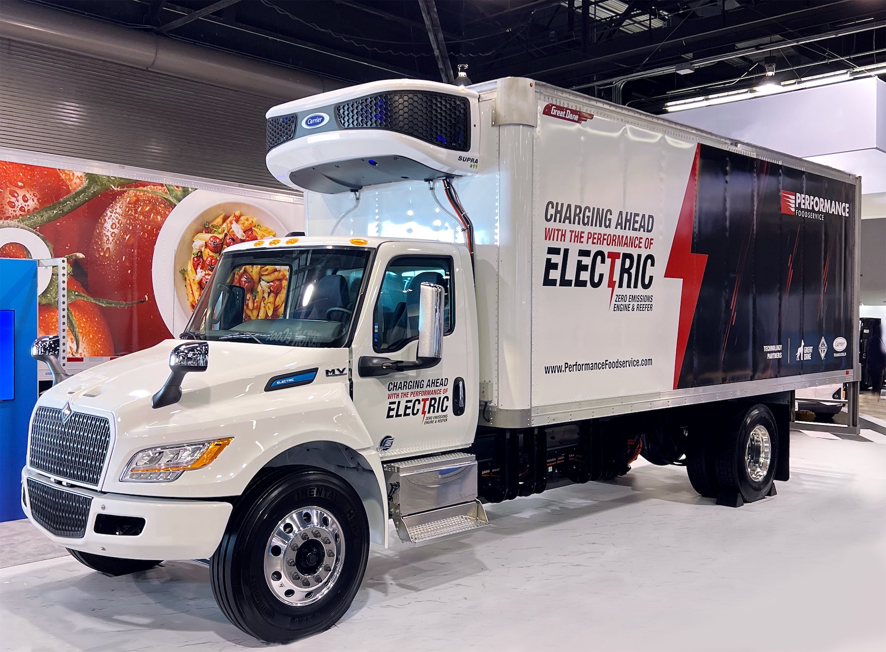 USA: Performance Food pilots electric reefer with Navistar, Great Dane ...