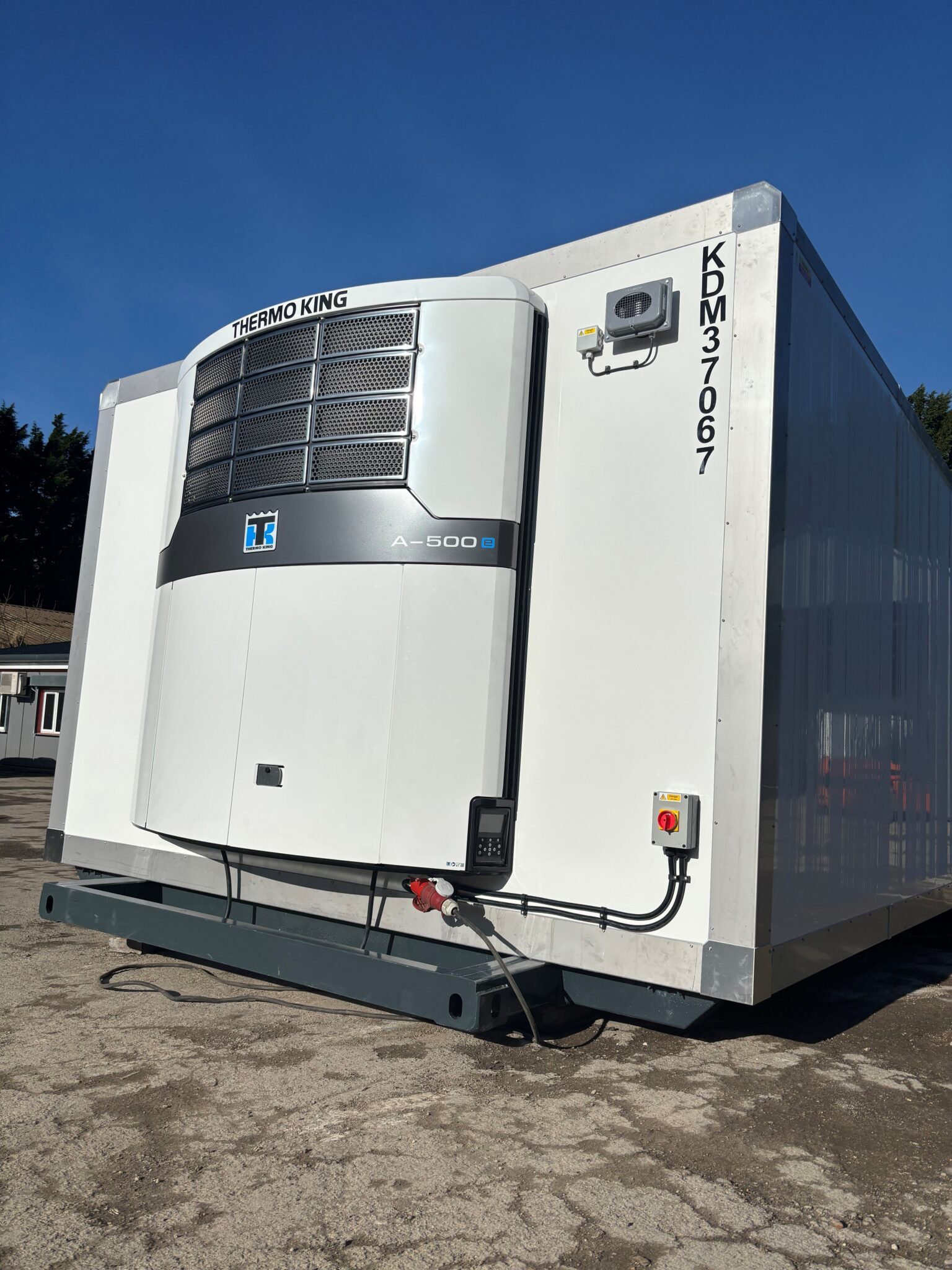 Scarborough Firm Pioneers Electric Cold Storage with UK First | coldchainnews.com